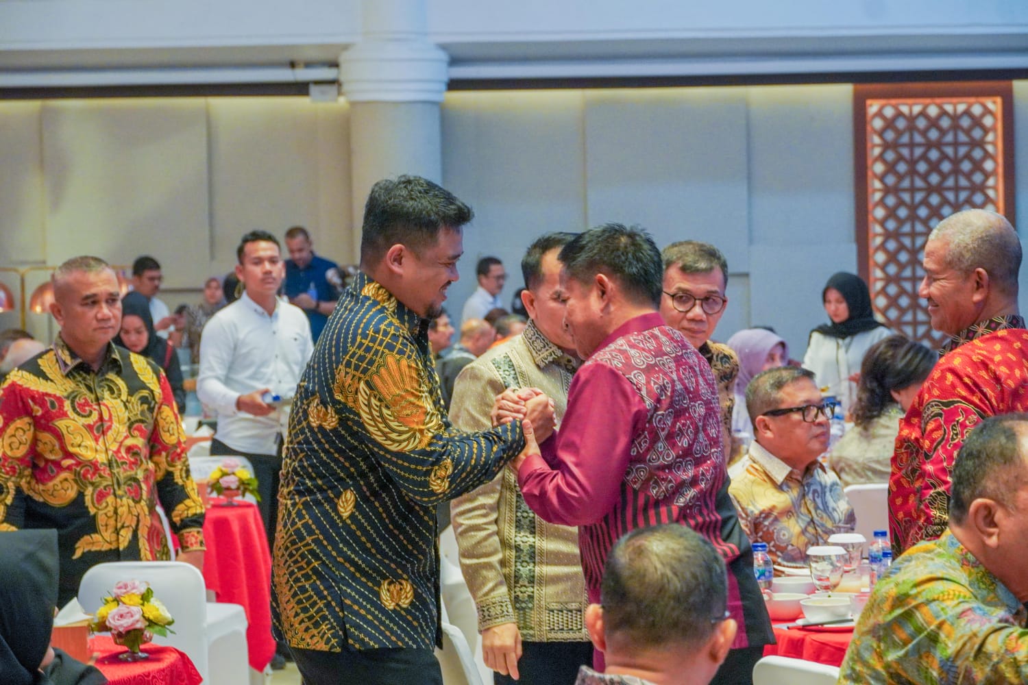 Bobby Nasution Hadiri Pisah Sambut Pj Gubsu | beritasore.co.id Bobby Nasution Hadiri Pisah Sambut Pj Gubsu | beritasore.co.id