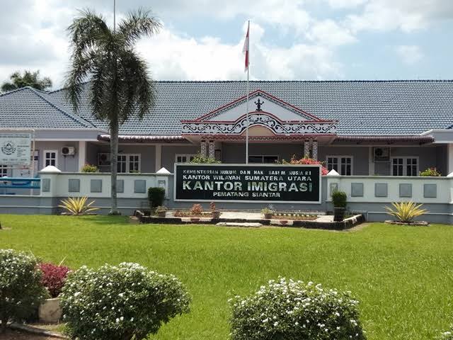 Kantor Imigrasi Siantar Raih Predikat Unit Kerja Berbasis P2HAM Tahun 2024 | beritasore.co.id
